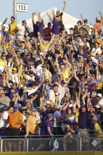 LSU claims CWS championship | News, Sports, Jobs - Altoona Mirror